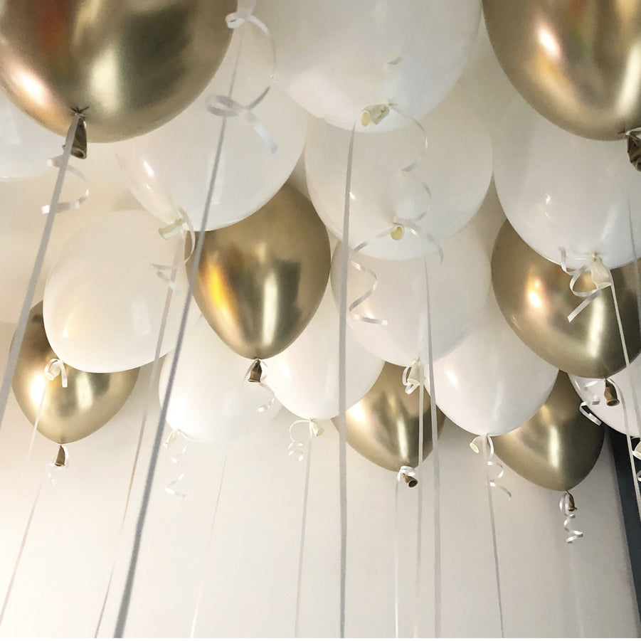 Gold and White Ceiling Balloons – Balloon Market